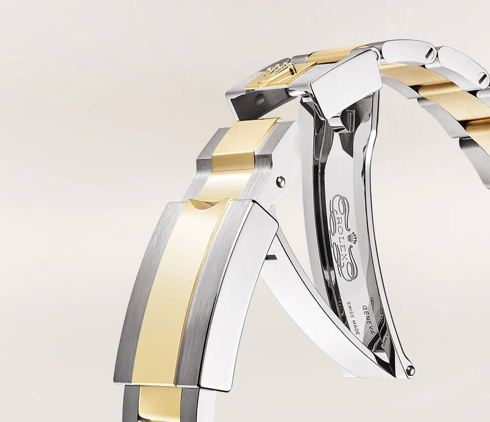 An Essential Guide to The New 2021 Rolex Explorer 36mm - Essential Journal